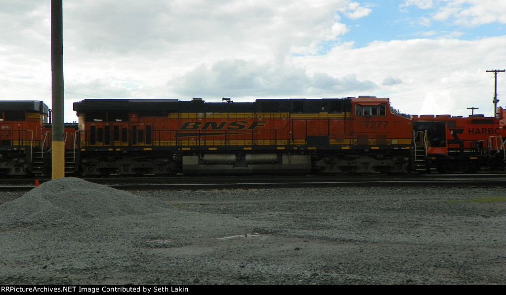 BNSF 7277
